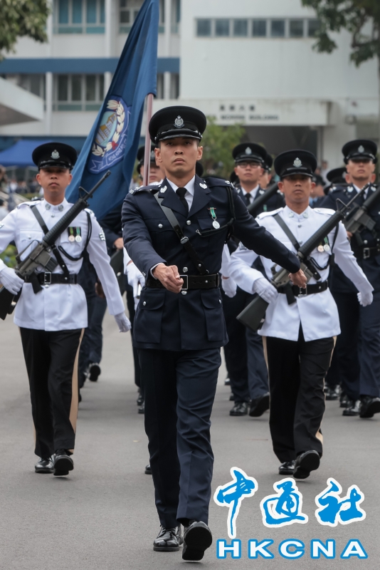 香港警隊招募5日起取消身高體重要求 | 頭條 - 香港中通社